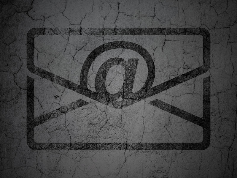 Evita estas frases trilladas en tu mail marketing | Círculo Marketing